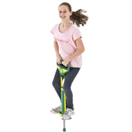 Bat pentru sarit Pogo Stick TP Toys 730 - Jucarii de gradina - Sporturi ...